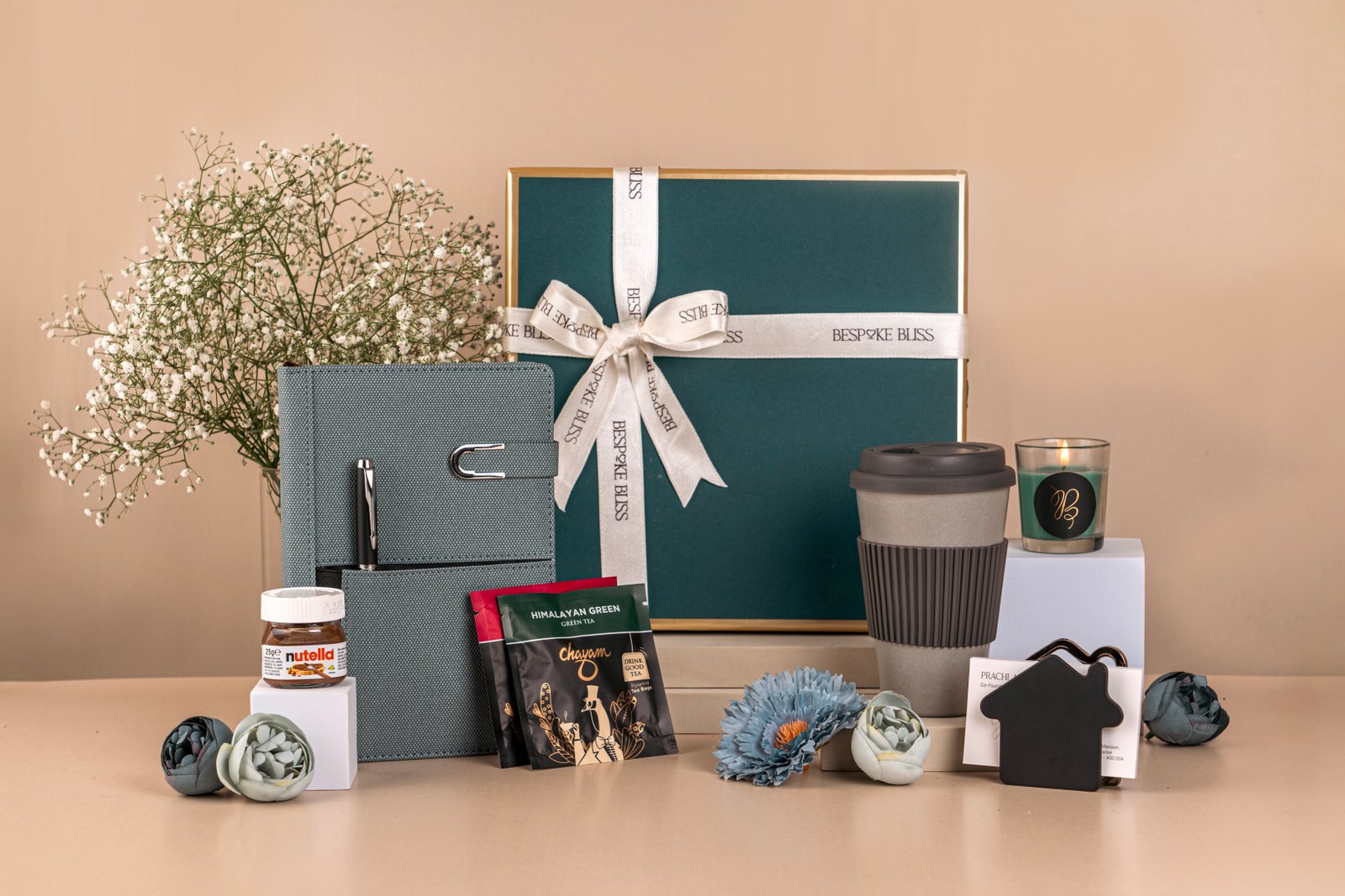 Premium Corporate Gifts and Festive Gift Ideas for Employees